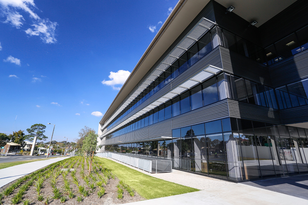 ELF2B_6 - Queensland Glass